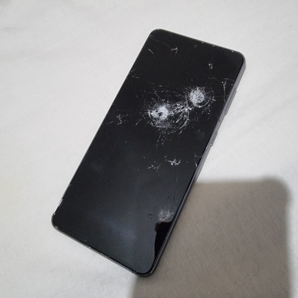 Smashed Screen Samsung S21 For Parts, Spare Repair Only | eBay