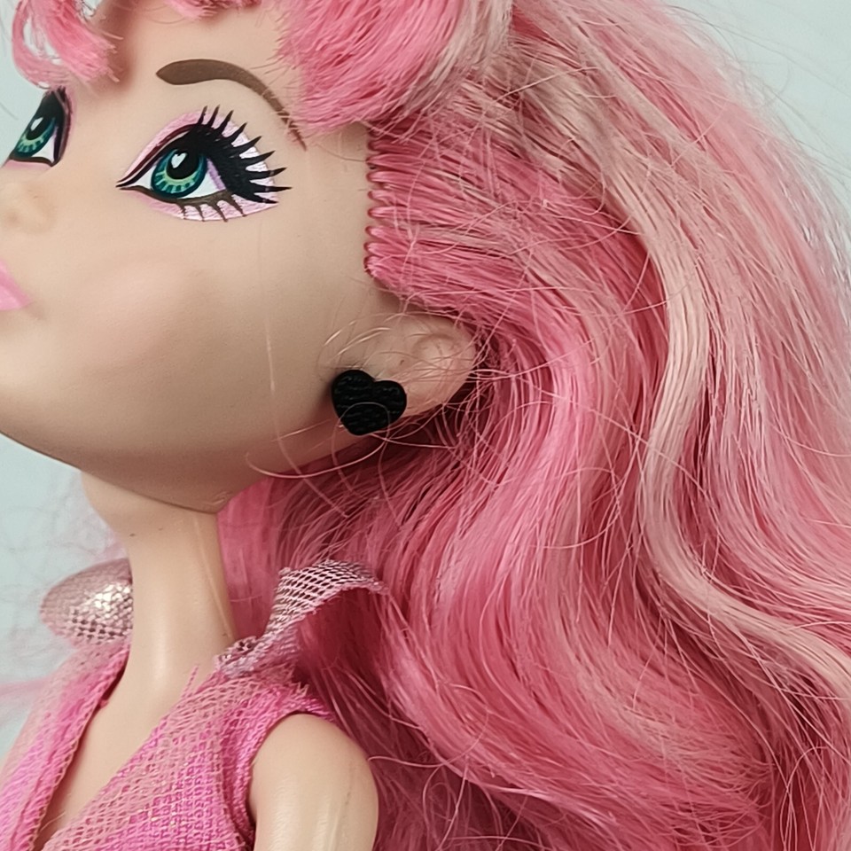 Mattel Ever After High CA Cupid Fashion Doll Daughter of Eros ...