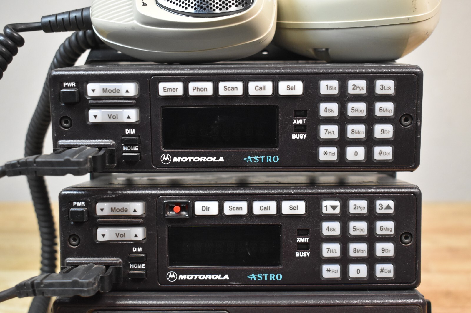 Lot of 3 Motorola T99DX+132W_ASTRO Two-Way Radio + 2x Motorola HMN1080A ...