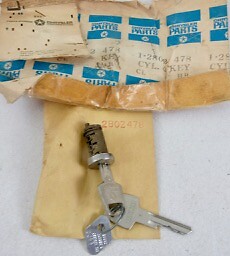 1967 Chrysler Dodge Plymouth NOS MOPAR Station Wagon Tailgate Lock ...