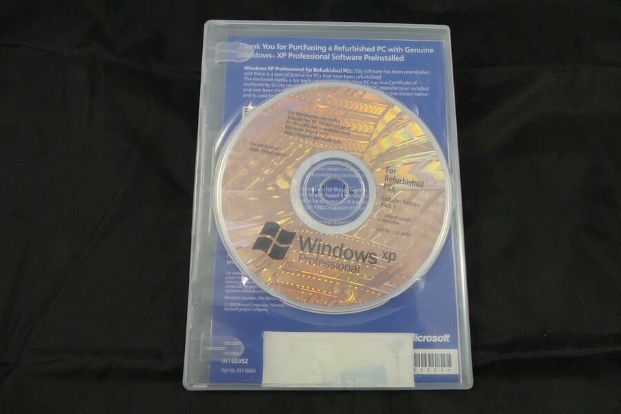 Microsoft Windows XP Professional SP3 32-bit for System Builders (X14 ...