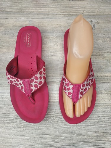 Coach Jessalyn Barbie Fuchsia Pink Flip Flop Thong Flat Sandals Size 6. ...