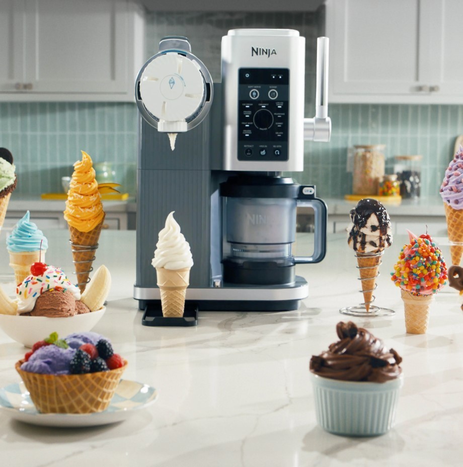 Ninja CREAMi Swirl 13-in-1 Soft Serve Ice Cream Machine - NC701 ...
