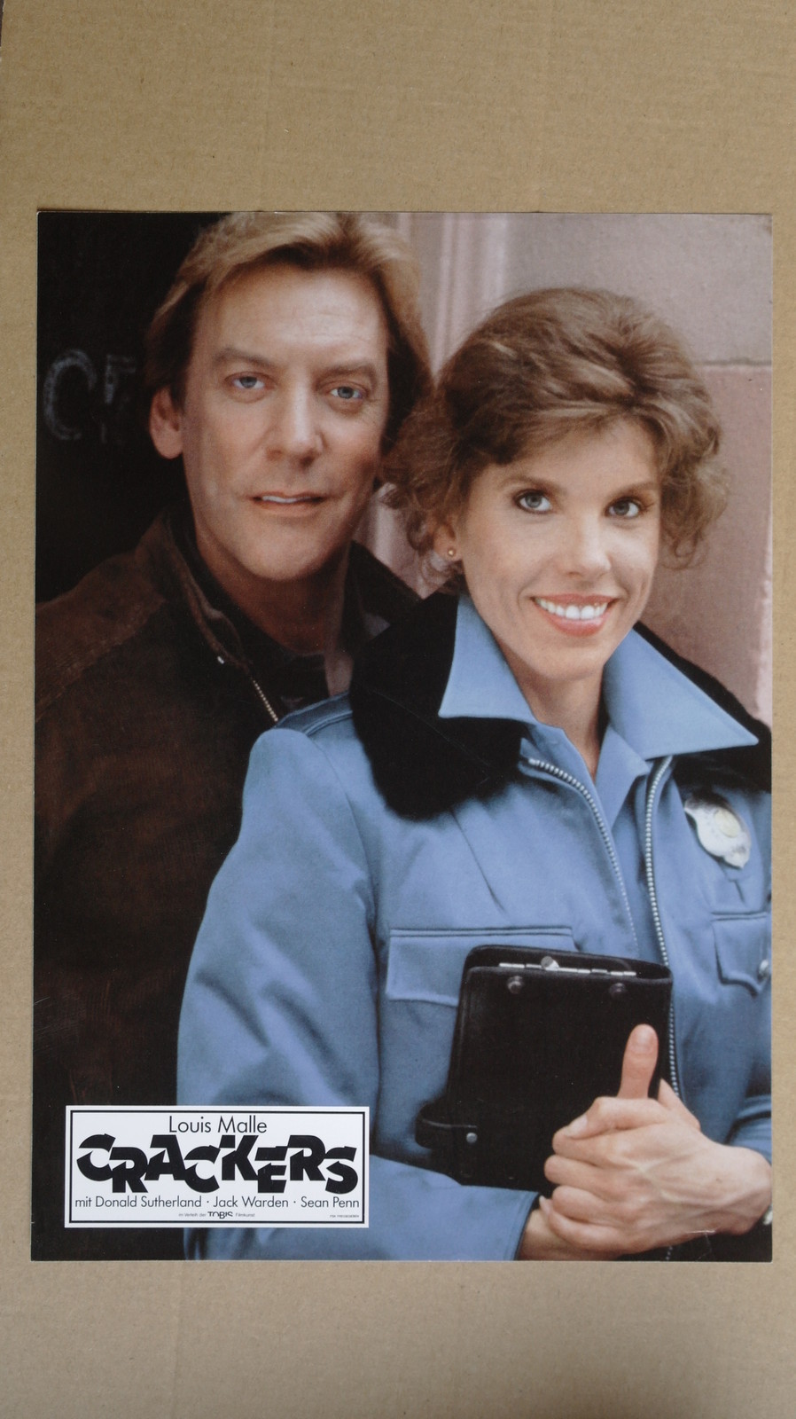 Q195/7 - PORTRAIT Christine Baranski / Donald Sutherland - CRACKERS ...