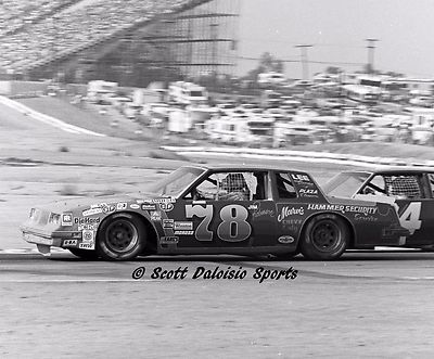 ORIGINAL 1981 JIM ROBINSON NASCAR WINSTON CUP 8 X 10 PHOTO RIVERSIDE ...
