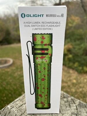 LIMITED: OLIGHT ZOMBIE GREEN WARRIOR MINI 3 FLASHLIGHT + BATTERY + MCC ...