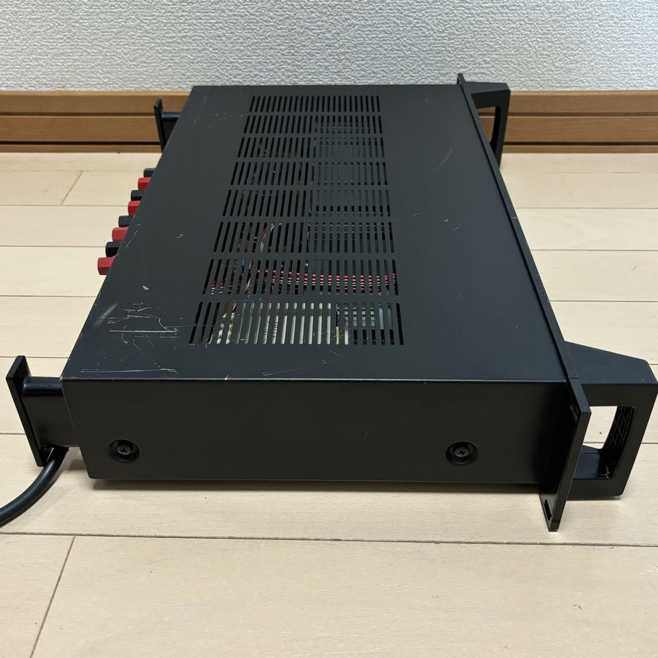 YAMAHA P2040 Power Amplifier 4-Channel s12 Operation has been confirmed ...