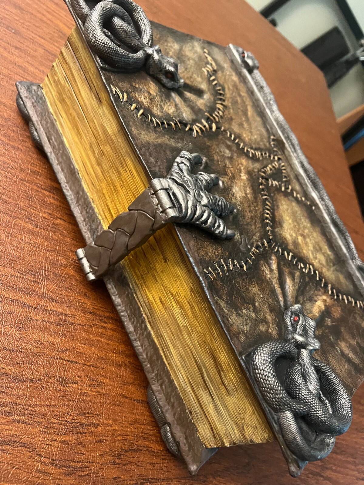 Hocus Pocus Book Replica VERY GOOD | eBay