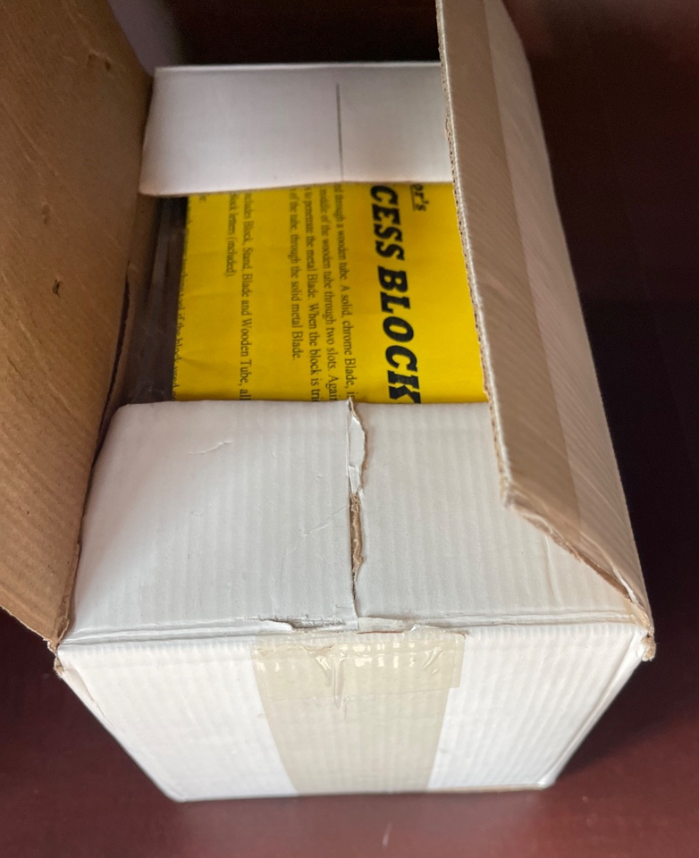 Steve Taylor's GHOST DIE Magic Trick in Box w Instructions Never Used ...