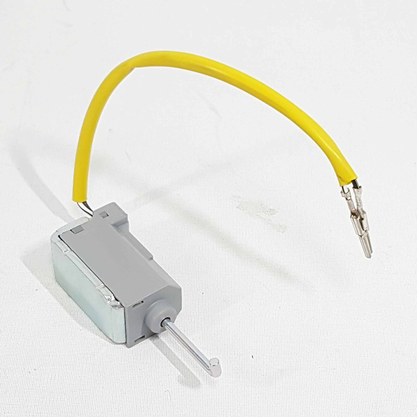 Genuine 958402P000 ATA Interlock Solenoid Assy For KIA SORENTO 2011 ...