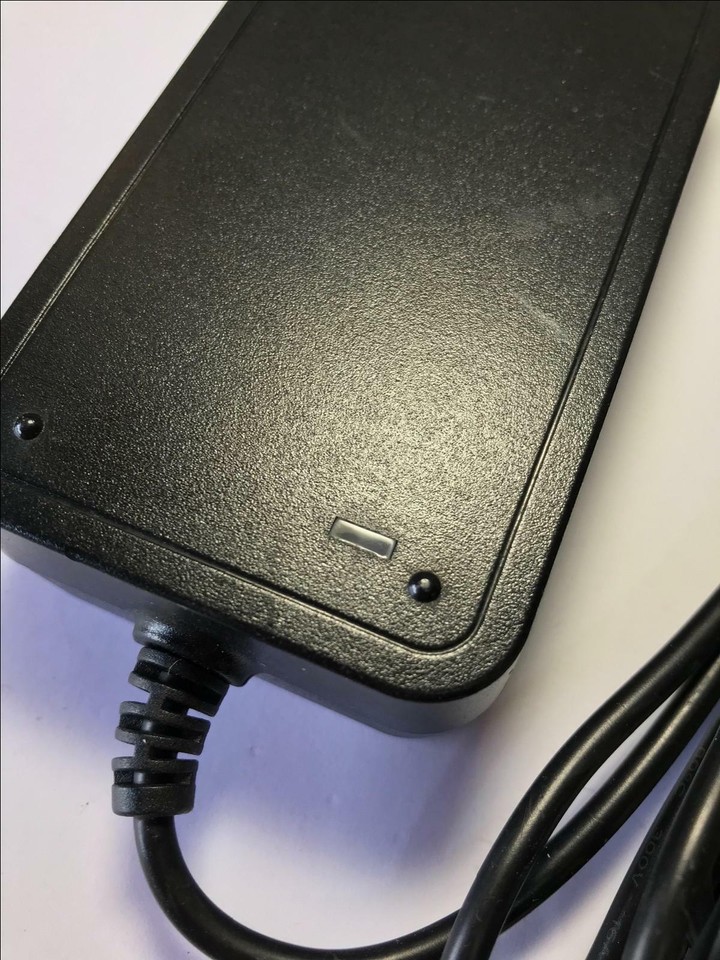 Genuine Samsung AC/DC Adapter DSP-6014C 14.0V 4.29A 14V Power Supply C8 ...