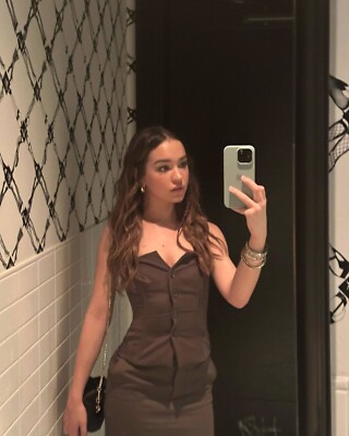 BEAUTIFUL SADIE STANLEY CRUEL SUMMER 8X10 Photo | eBay