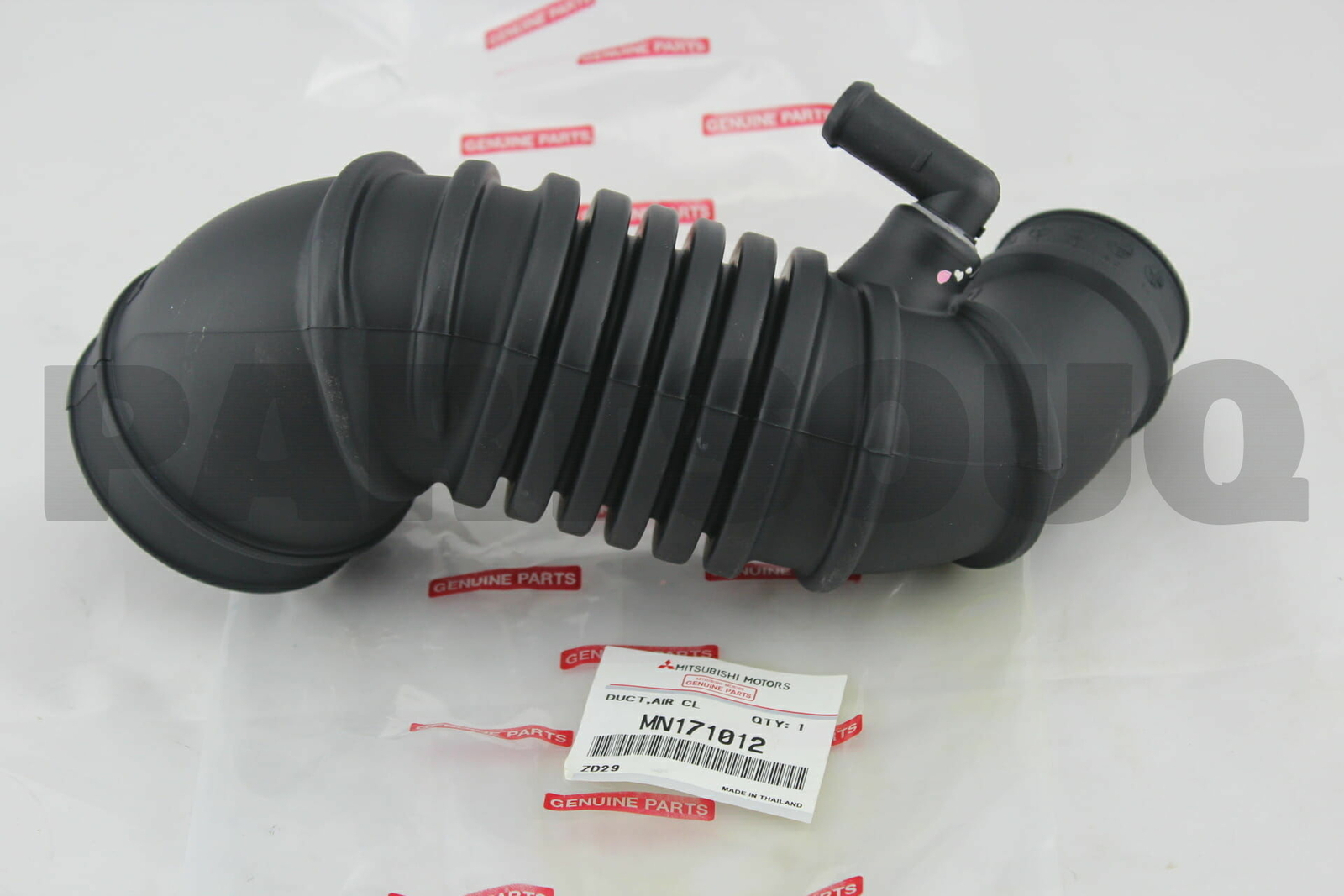 MN171012 Genuine Mitsubishi DUCT,A/CLNR TO THROT BODY | eBay