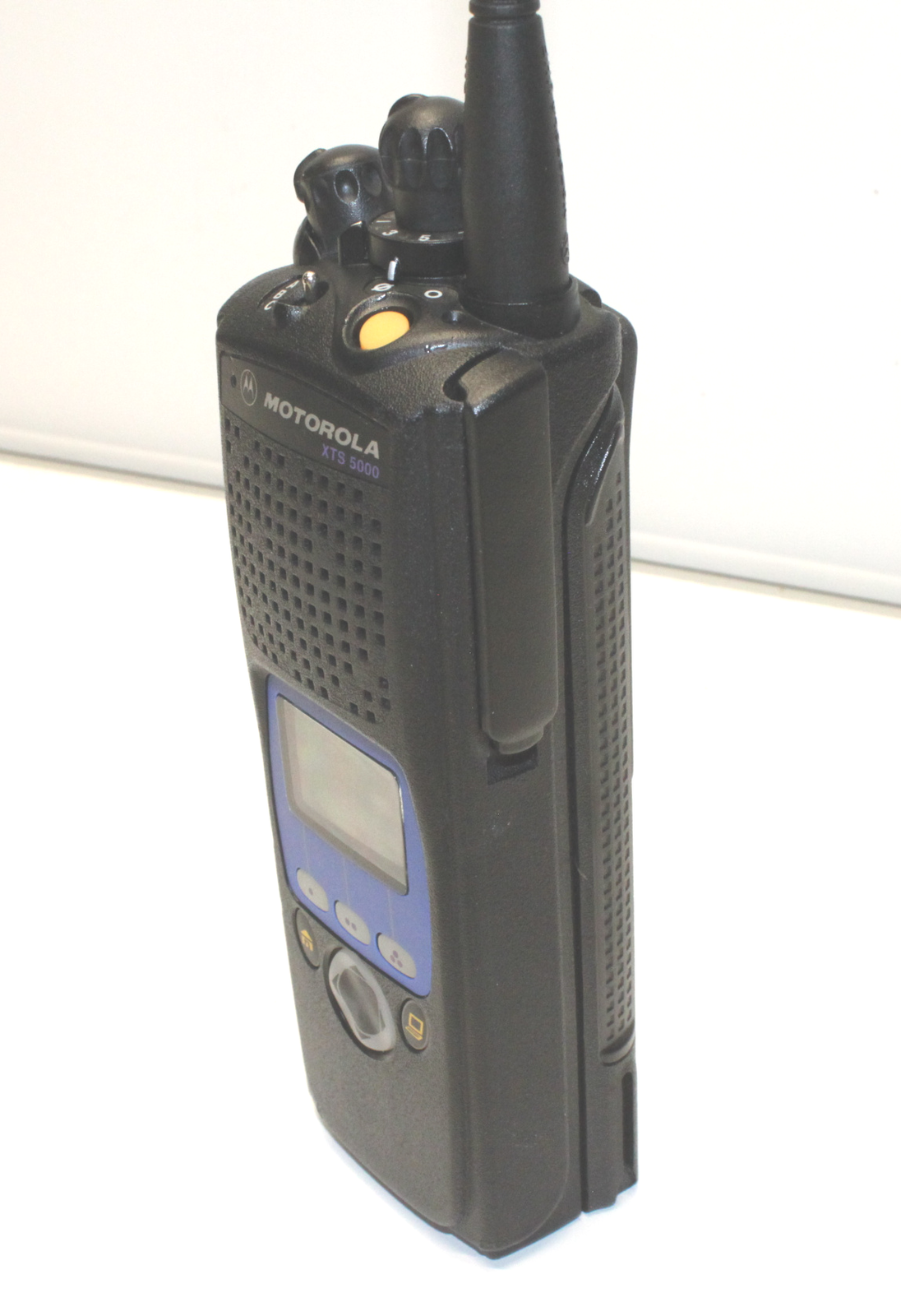 Motorola XTS5000 Model II UHF 450-520 Mhz 1000 Ch P25 Digital - FAIR ...