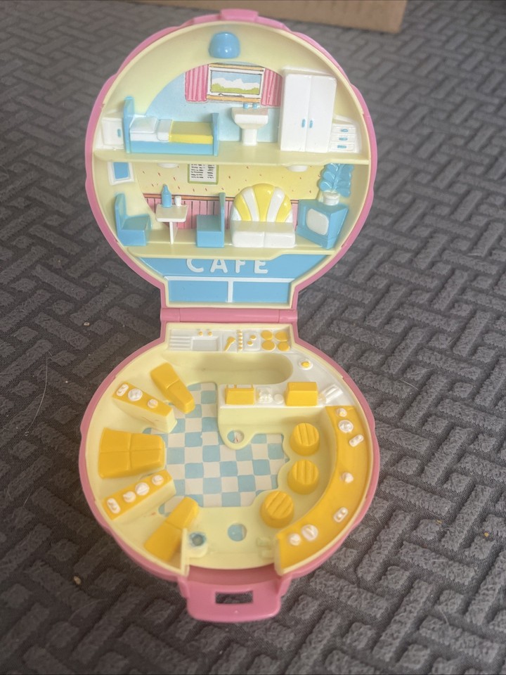 Vintage 1989 Polly Pocket Polly's Cafe Pink Compact Bluebird Toys | eBay