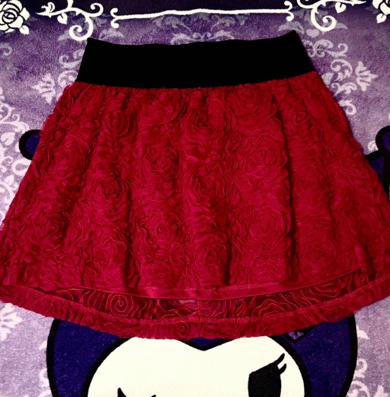 Y2K Vintage 2000s Red Stooshy Rose 3D Print Skirt - Gem