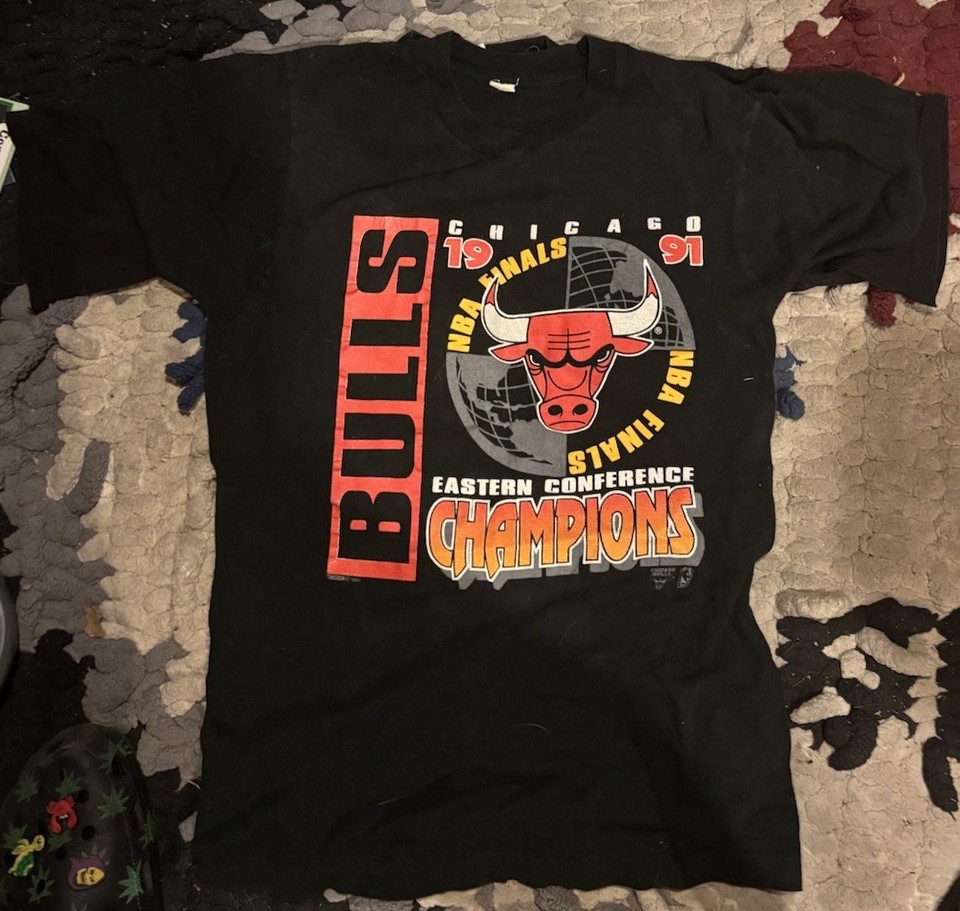 1991-92 Chicago Bulls Back To Back World Champions Tshirt Size Medium ...