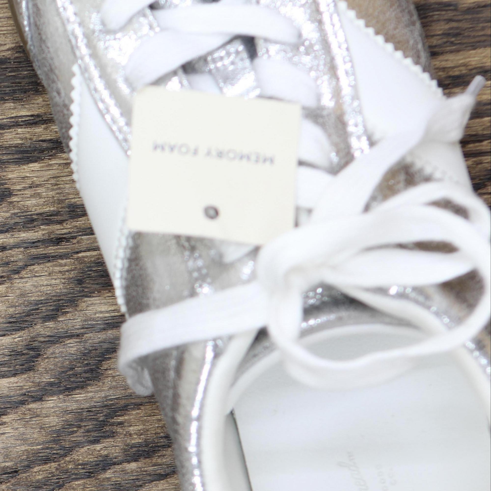 universal Thread Spencer Fashion Sneakers with Memory Foam Insole ...