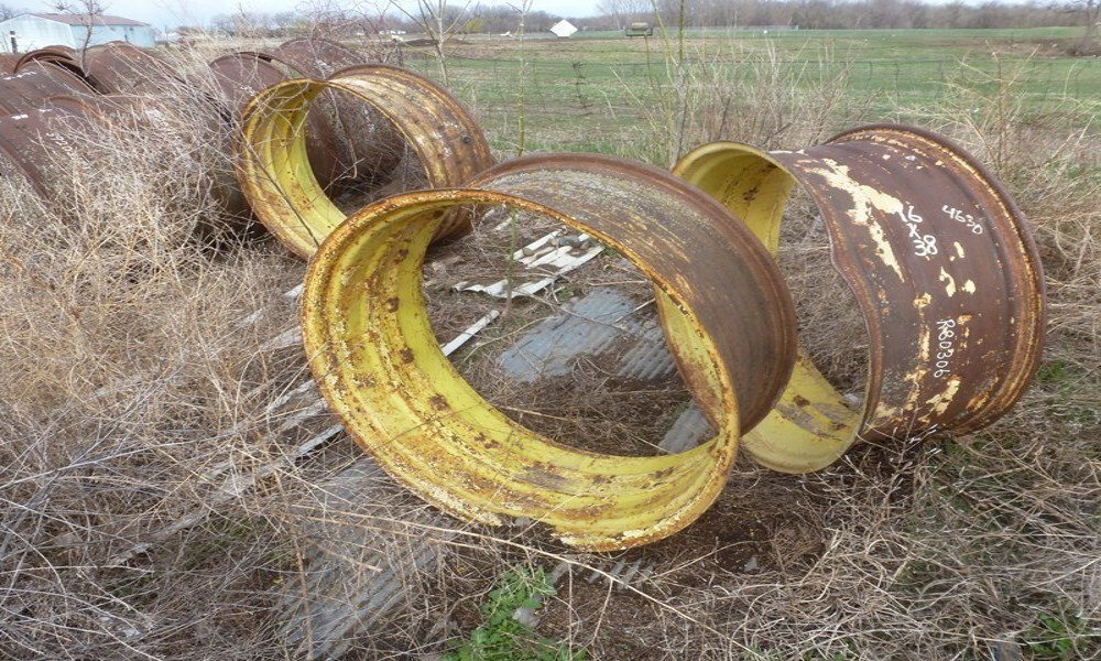 John Deere RIM-16 X 38 R80306 | eBay