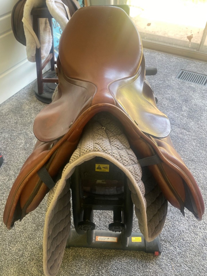 Stubben Edelweiss close contact/jumping saddle 17” | eBay