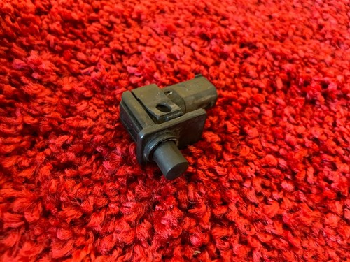 BMW E90 E92 E82 E84 E60 E70 E89 HOOD BONNET ALARM OPEN SENSOR UNIT PLUG ...