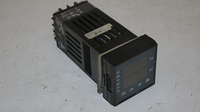 Temperature Controllers - Digital Process