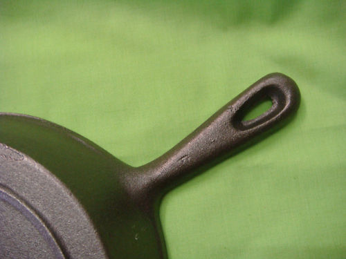 MODA CAST IRON FRYING PAN SKILLET 20cm TOP DIAM BRAND-NEW W/HANDLE ...