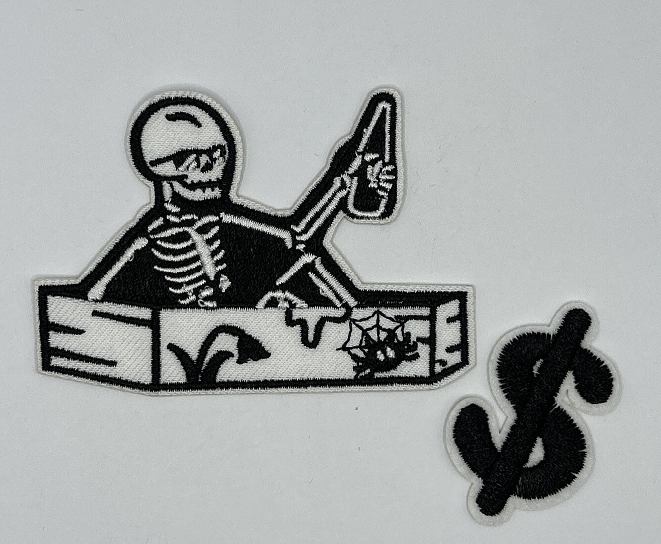MR ALE x2 Patches Skeleton Casket & $ Symbol Embroidered Iron-On/Sew-On ...