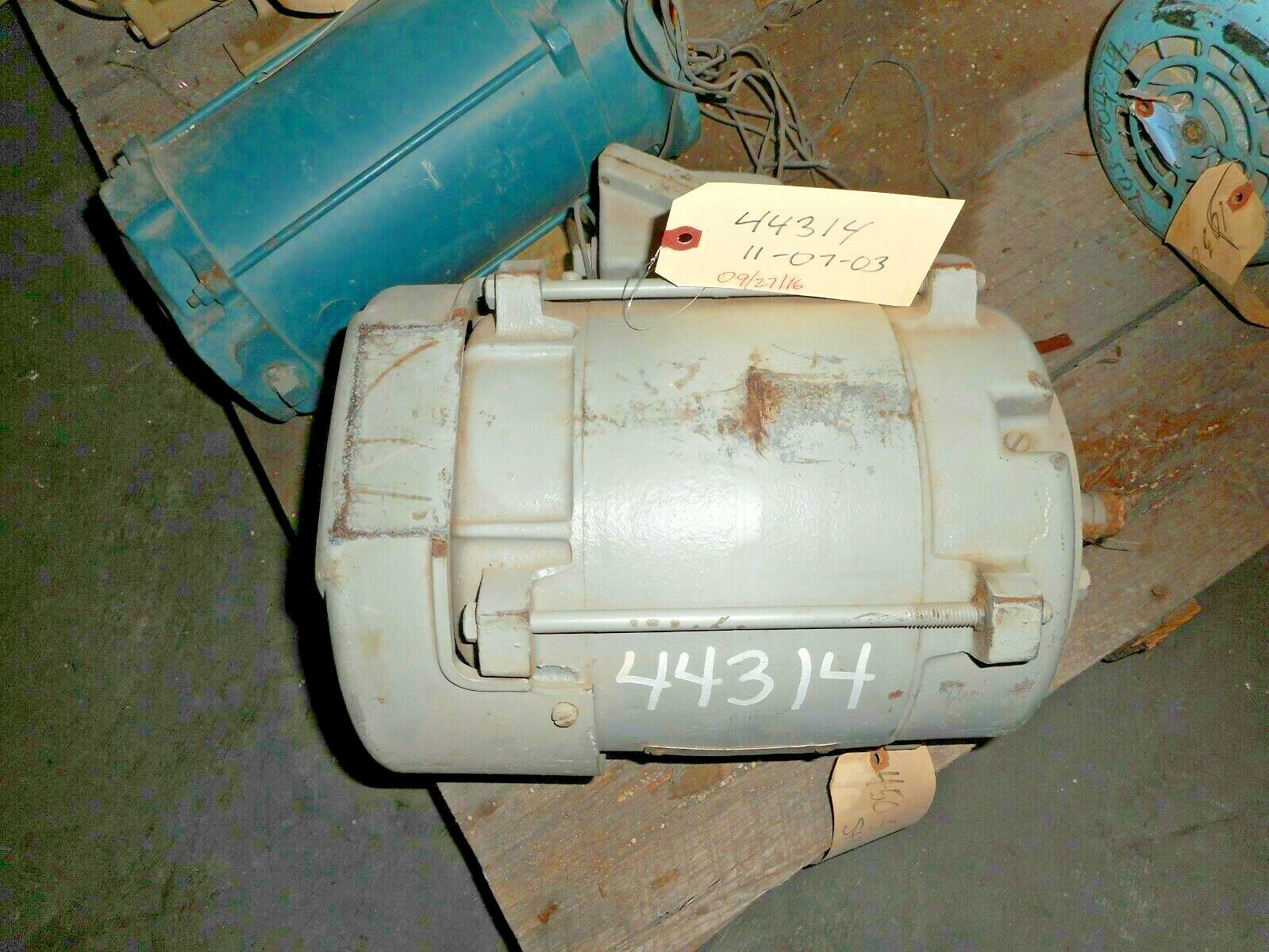 MOTOR, 2 HP, FRAME 184C, 3600 RPM, 460 VOLTS, 3 PH, TEFC OBSOLETE PRE ...