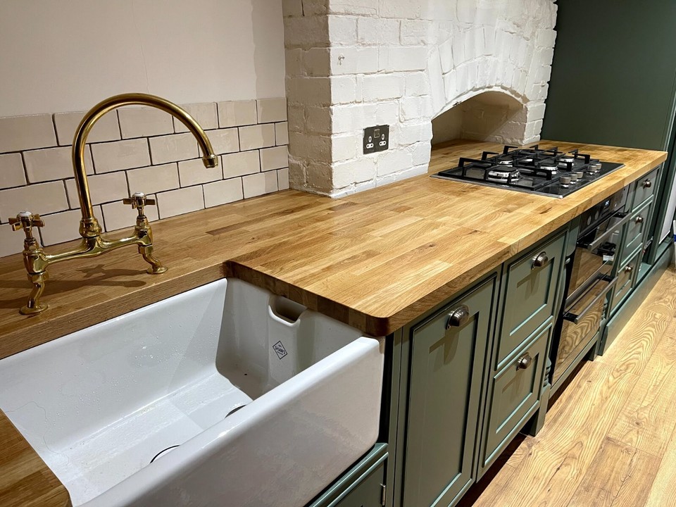 Farmhouse Oak Worktop, NATURAL Wood Worktop, 1M - 4M Long, 40mm Stave ...