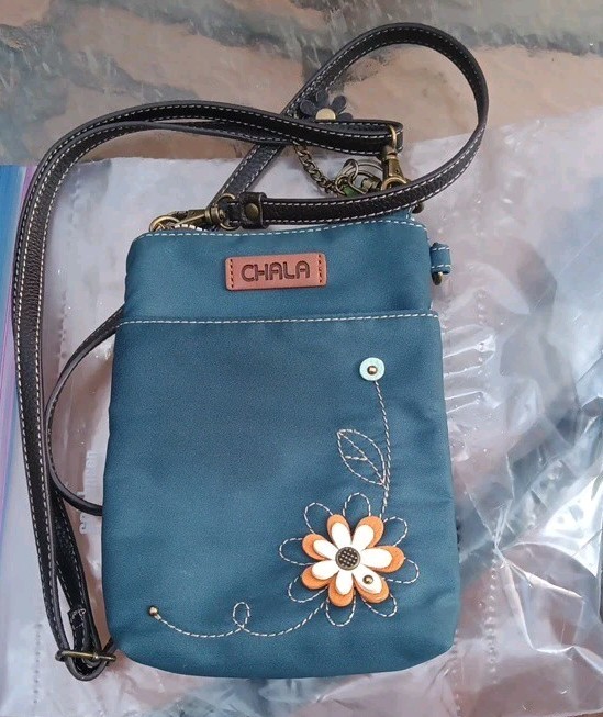 Chala Mini Crossbody Cellphone Purse Daisy Ladybug Blue Brown Pockets ...