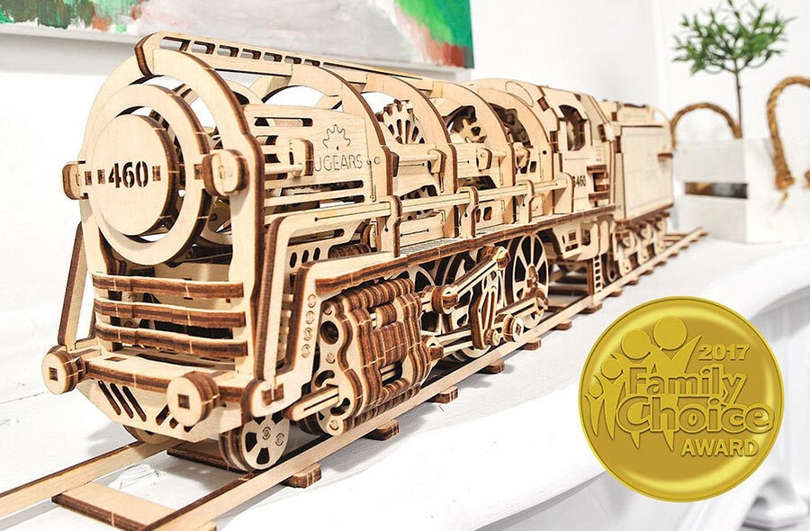 UGEARS Steam Locomotive with tender - Mechanical Wooden Train Model Kit ...