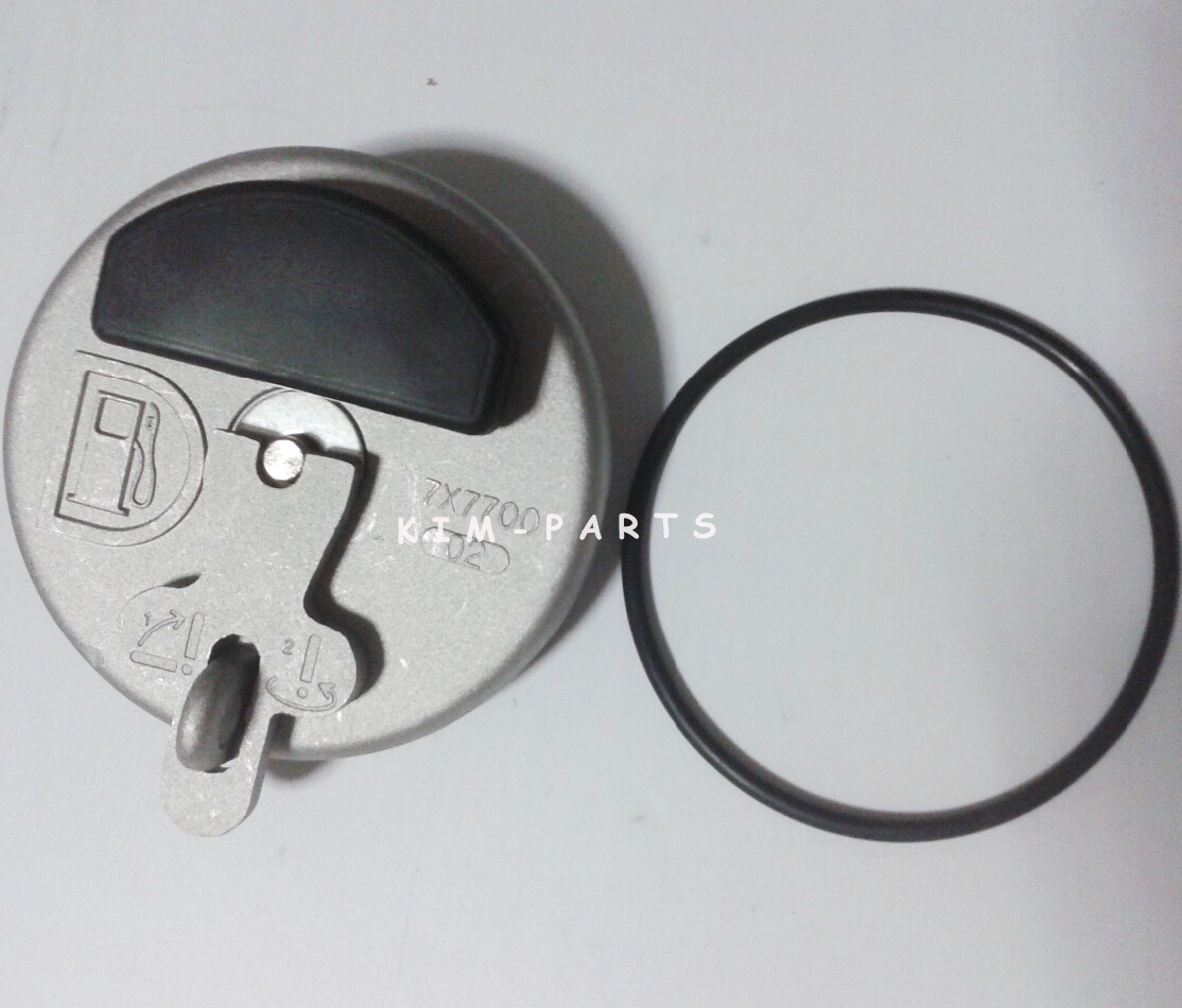 New Locking Fuel Tank Cap for Caterpillar | Grelly USA