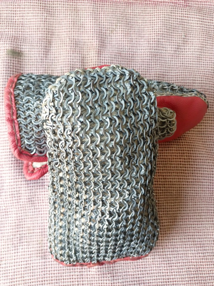 Medieval Chainmail Gloves 8 MM Flat Riveted Medieval Leather Gloves | eBay