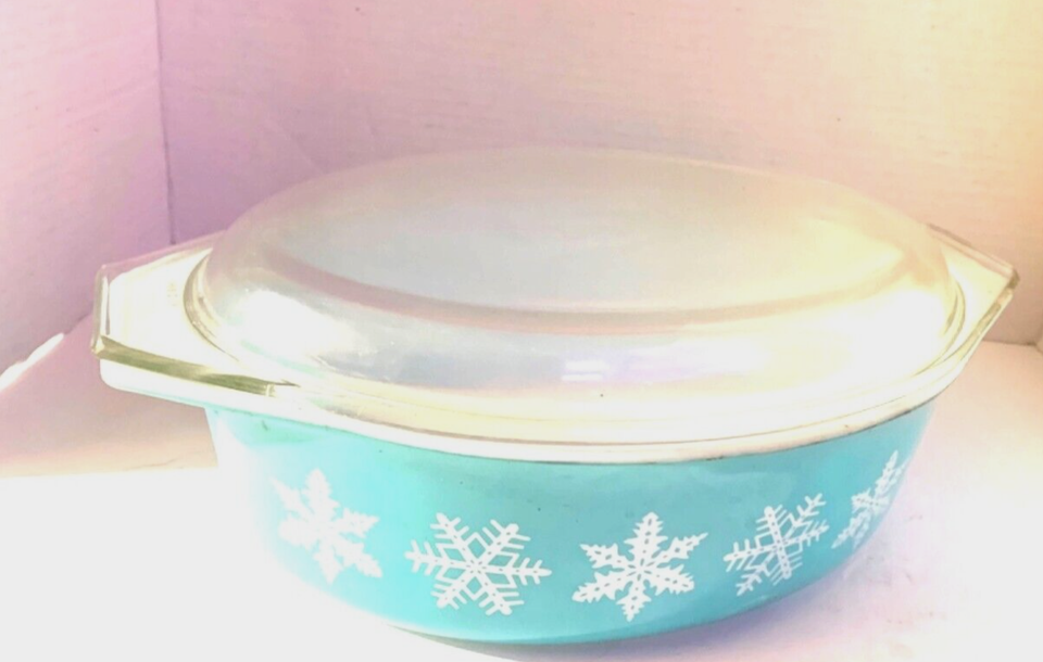 Vintage Pyrex Snowflake Blue Cinderella Casserole Dish With Lid | eBay