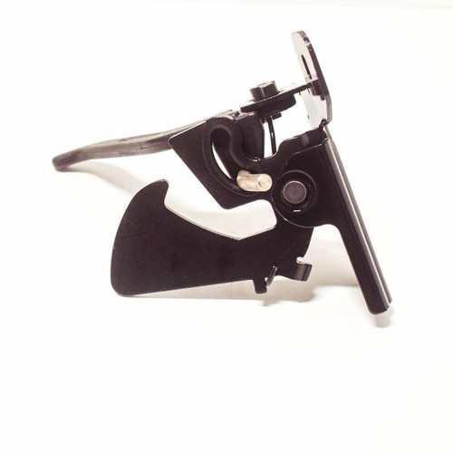 NEW BMW 7 E65 ENGINE HOOD CATCH 51237145413 7145413 06-07 ORIGINAL | eBay