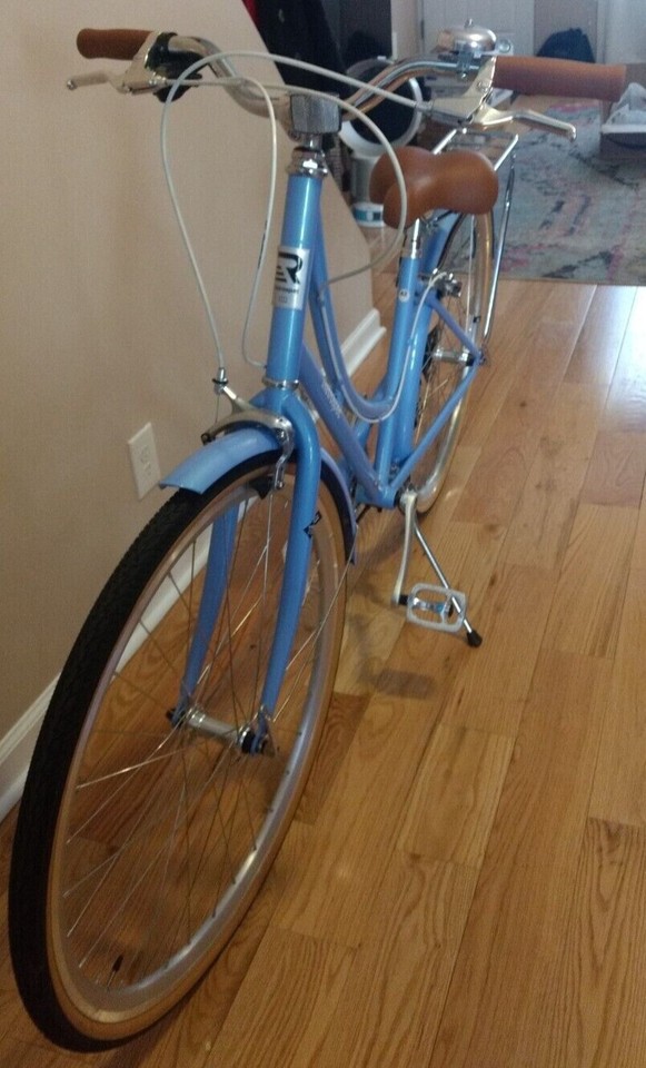 MINT CONDITION Sky Blue Retrospec Venus Step-Thru 7speed City Bike 42 ...