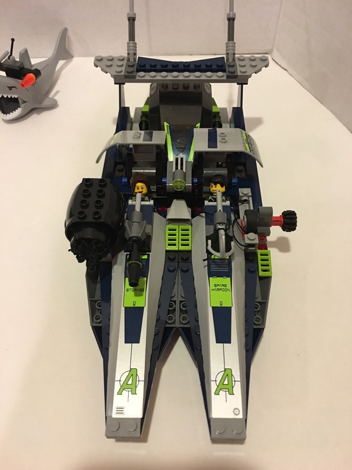 Lego 8633 Agents Mission 4 Speedboat Rescue 100% Complete 340 Pieces w ...