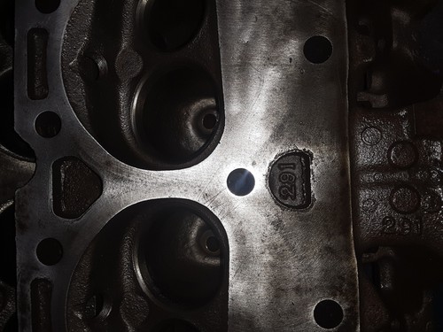 302 327 350 Double Hump Pair Cylinder Head Cast Iron Chevy 3917291 SBC ...