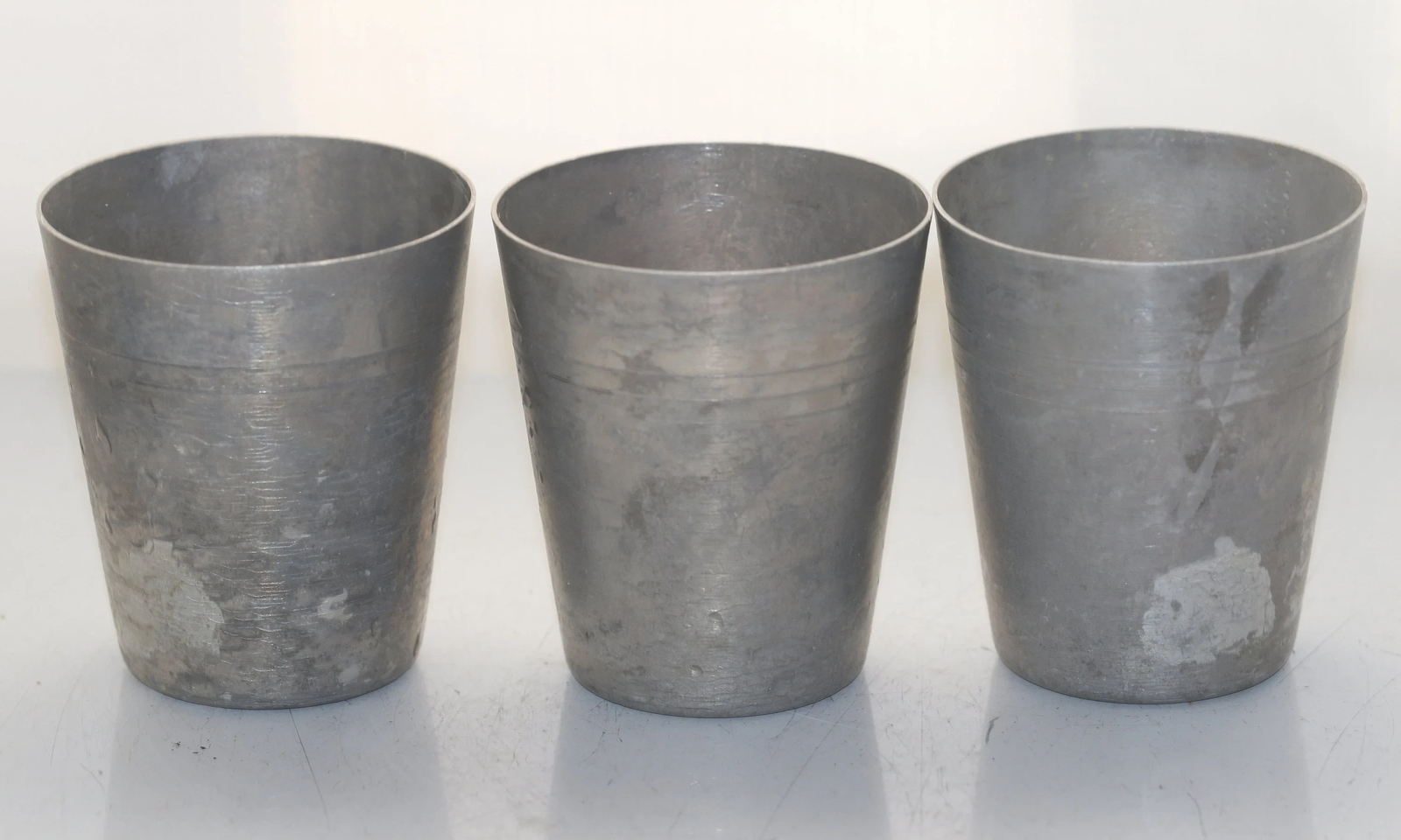 Preloved Trio of three metal beakers in case | eBay Australia