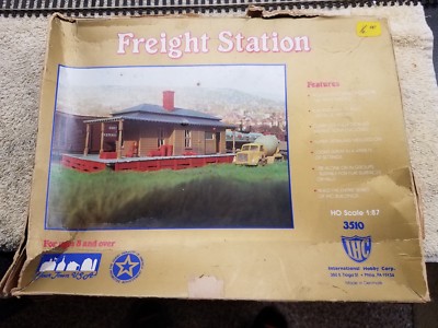 IHC HO Freight Station Building Kit, In Original Box | eBay