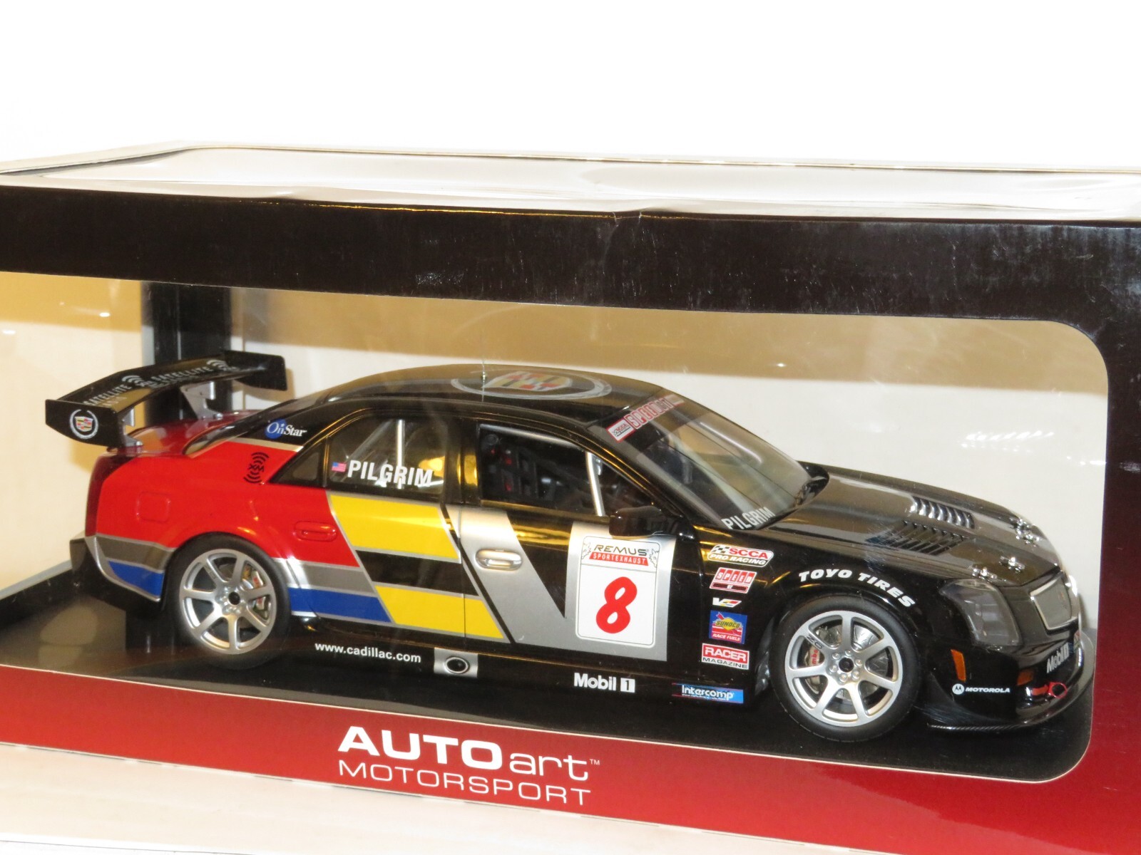 1/18 AUTOart Cadillac CTS-V SCCA World Challenge 2004 #8 A.Pilgrim | eBay