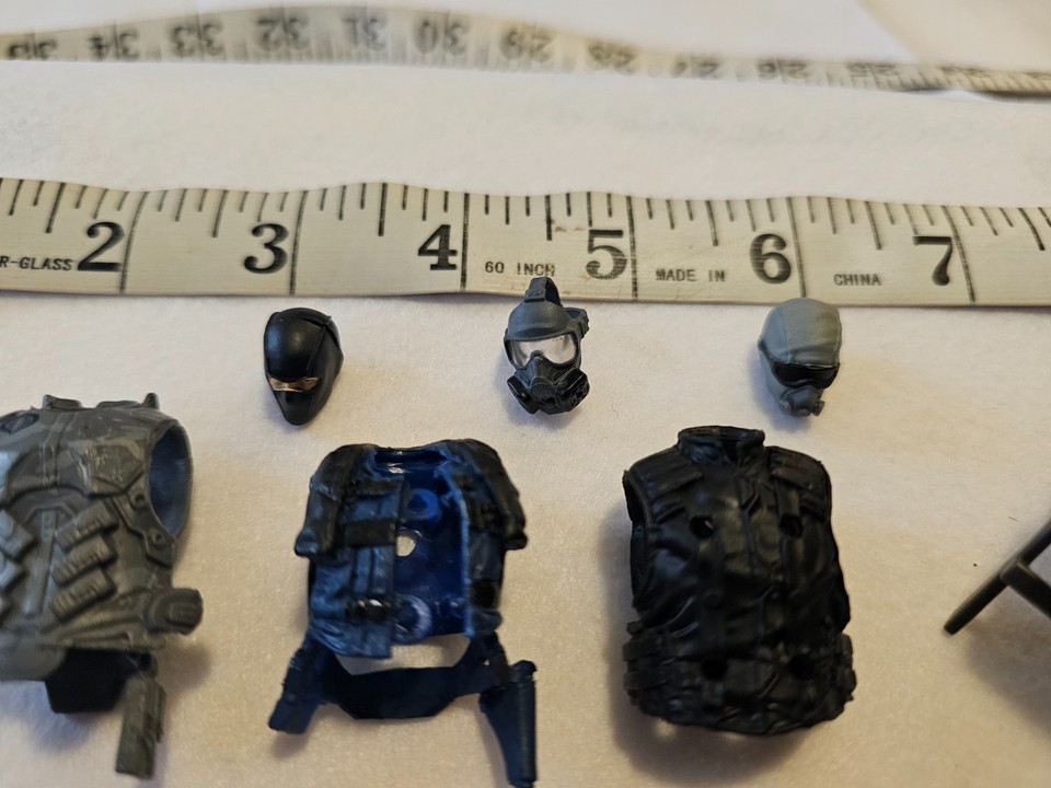 1:18 Scale Marauder Task Force Accessories Lot Vests Helmets Weapons ...