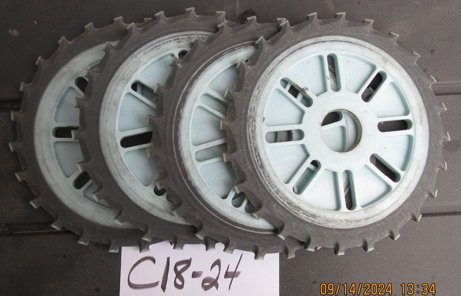Lot Of 4 Lustran C18-24 IH International Harvester Seed Corn Planter ...