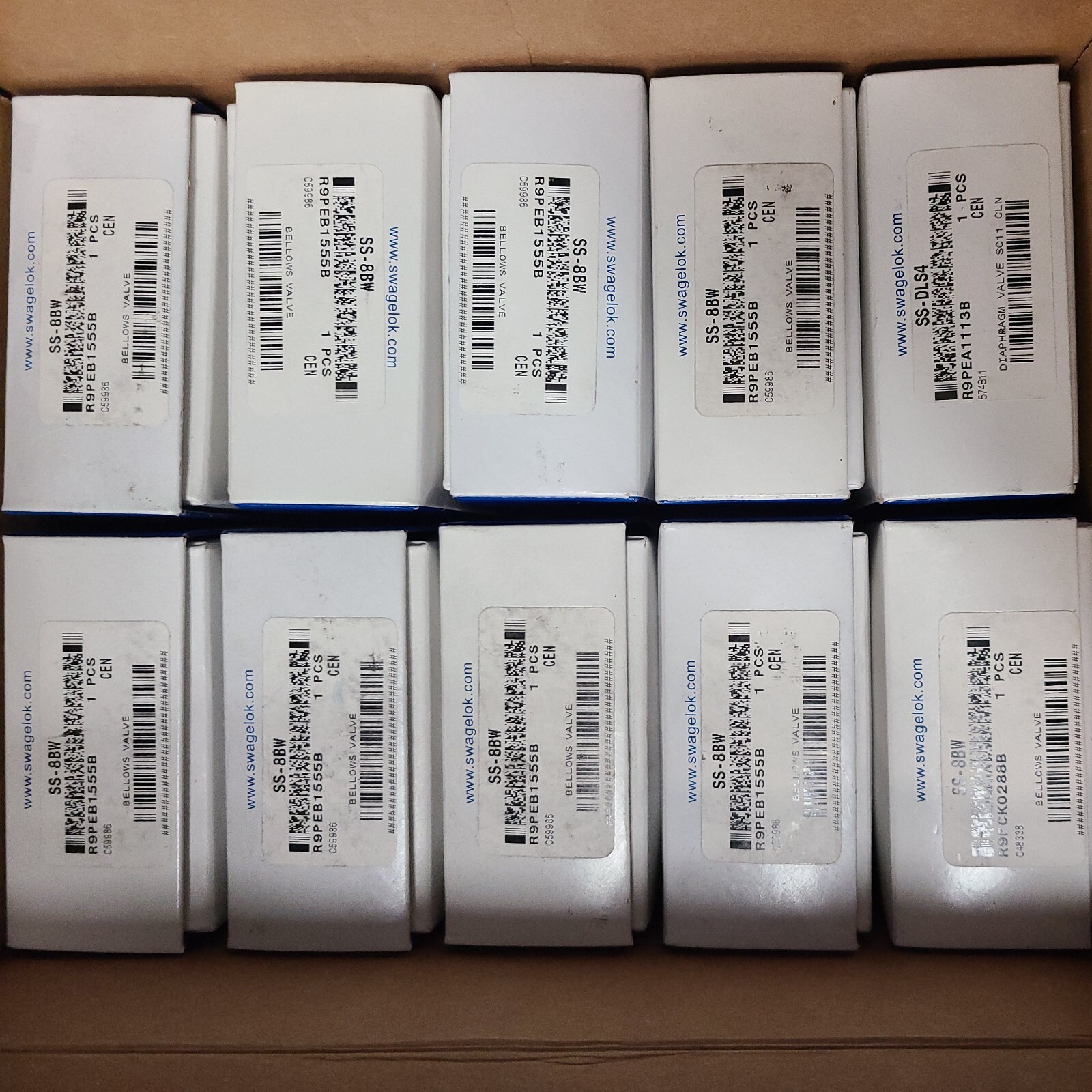 Swagelok SS-HBS4-C High Pressure Bellows Valve 1/4" Tube Fittings NC ...