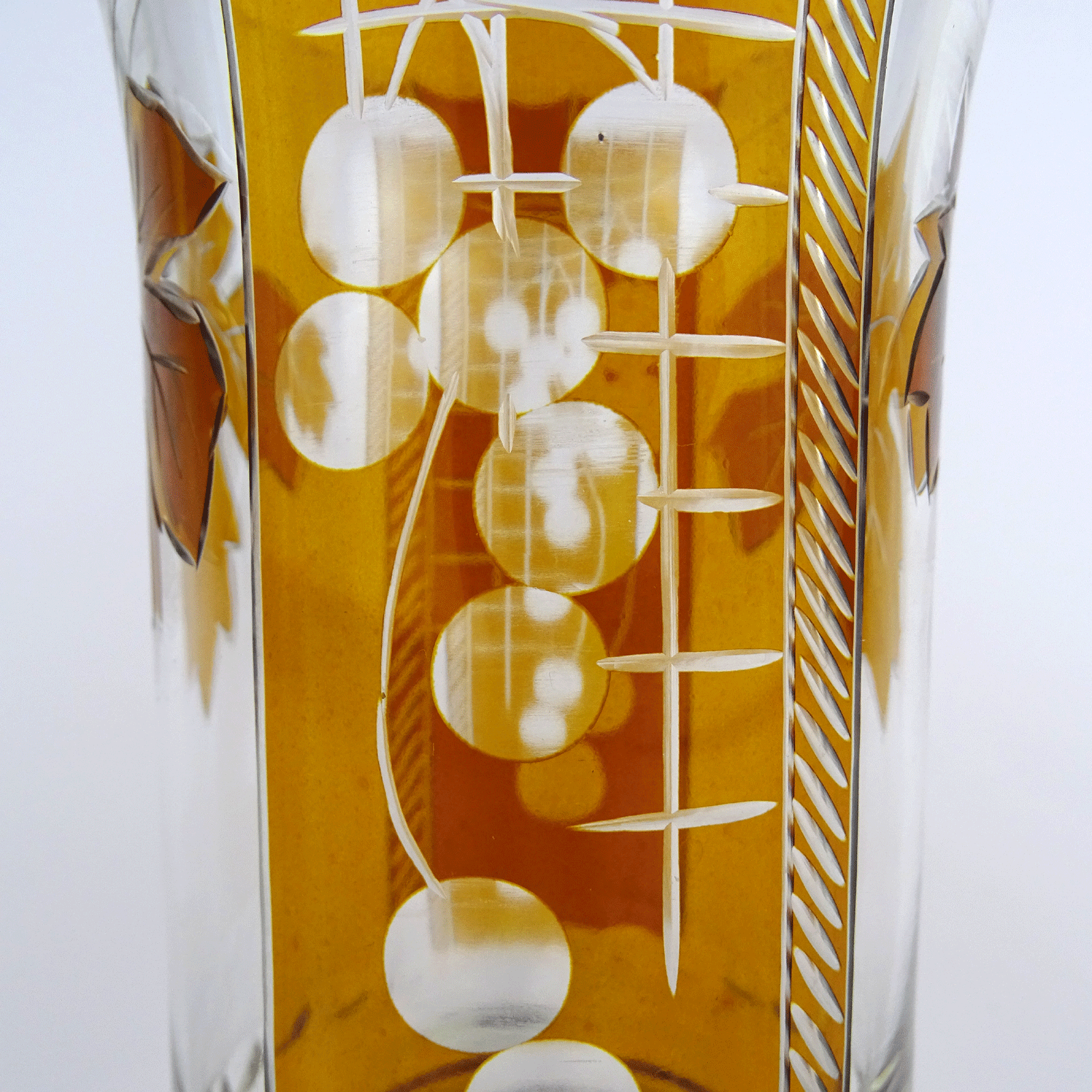 Art Deco Vase, Bernstein-Beize, Schliff, Gravur, Cut Crystal, Haida ...