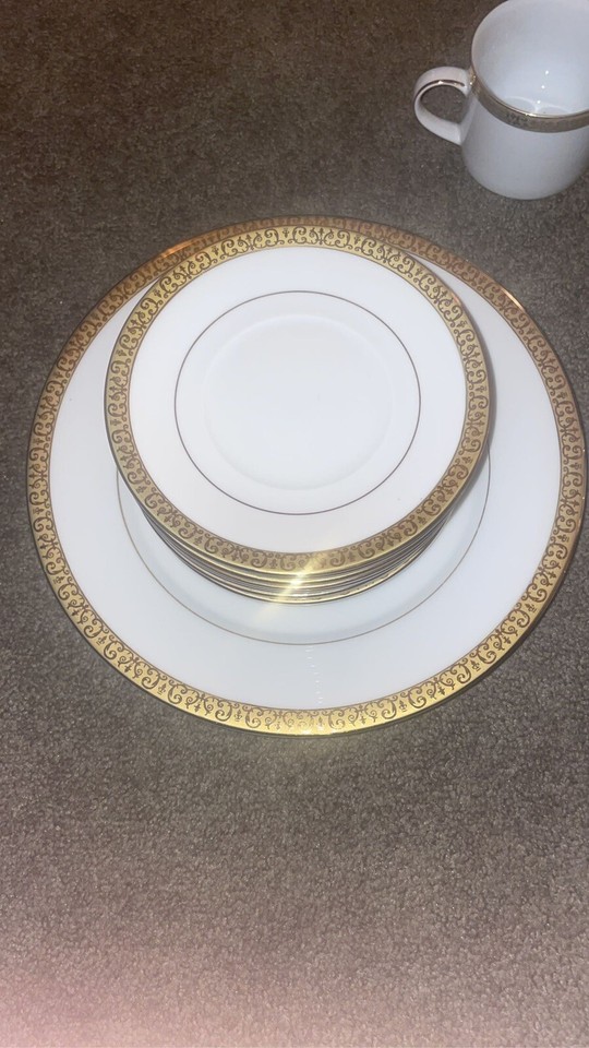 Vintage 1991, Royal Gallery China "Gold Buffet" | eBay