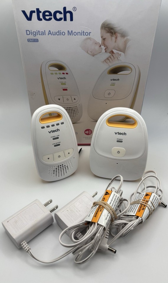 VTech Safe And Sound Digital Audio Baby Monitor DM111 PU BU TESTED ...