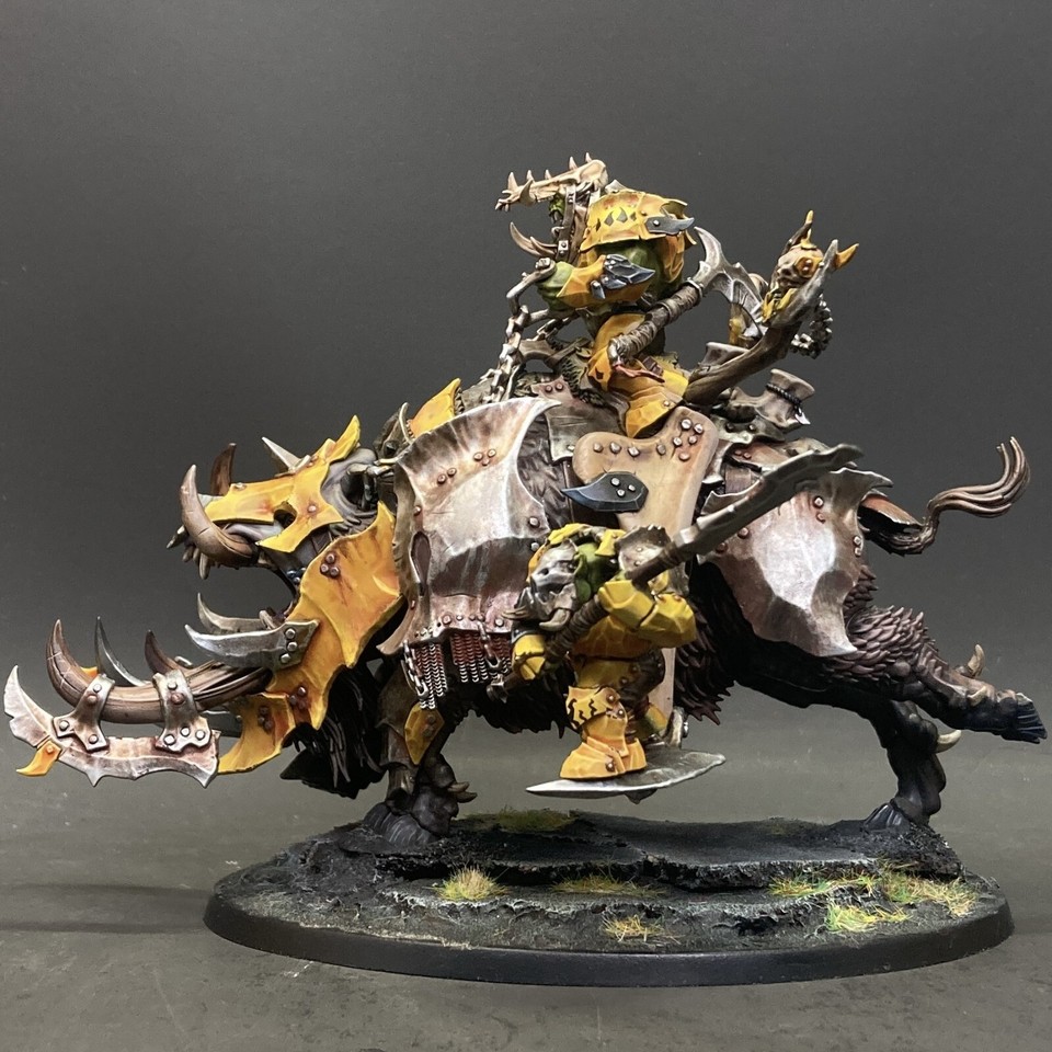 Tuskboss on Maw-grunta Orruk Warclans Warhammer Age of Sigmar Games ...
