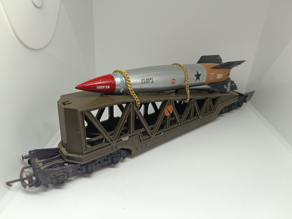 JOB LOT OF HORNBY TRIANG BATTLESPACE & SIMILAR WAGONS ETC *SPARES* HO ...
